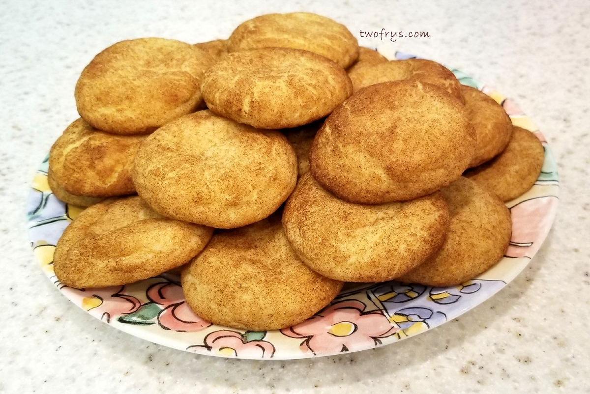 Two Frys: Snickerdoodles