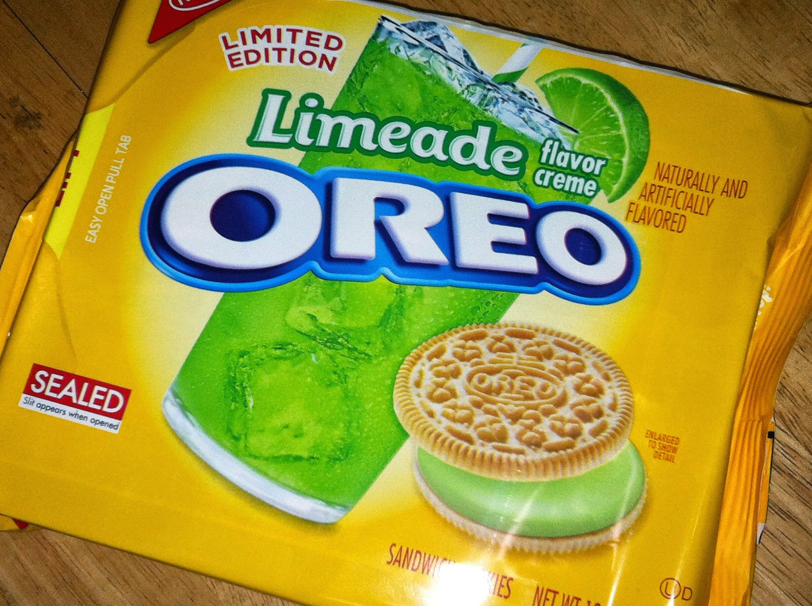 The Holidaze: Limeade Oreo Cookies
