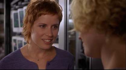 Junta Juleil's Culture Shock: Film Review: HOLLOW MAN (2000, Paul ...