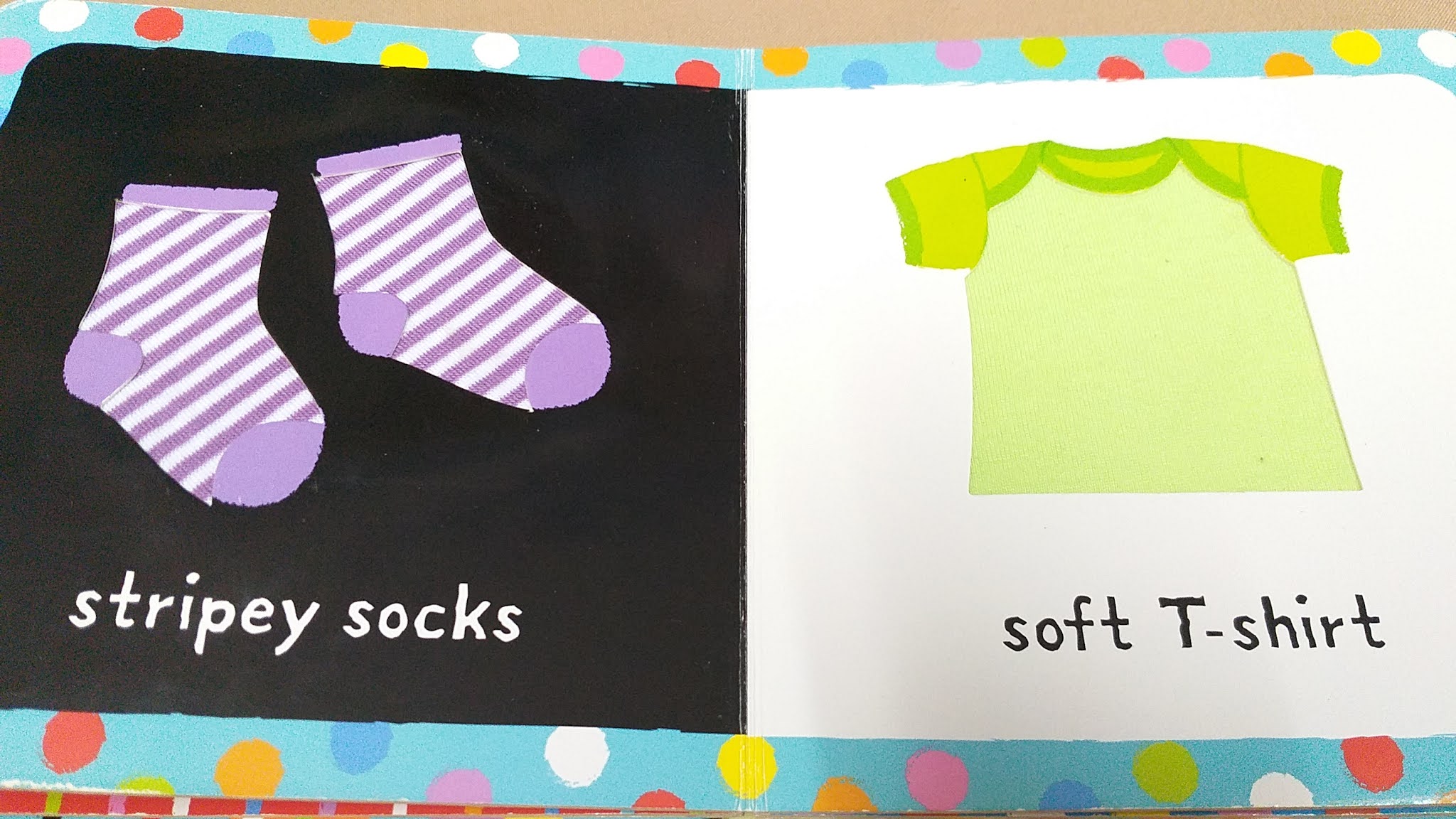 Kid Books Blog: 235.Let's get dressed