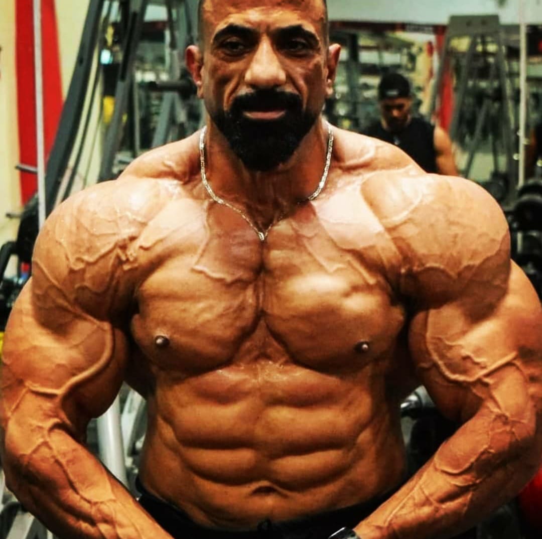 Worldwide Bodybuilders: Egyptian mega macho Ahmed Taha