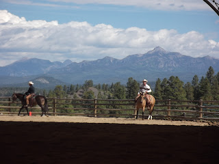 HOOFPRINTS OF KASPIN: Parelli Summit Day 1!