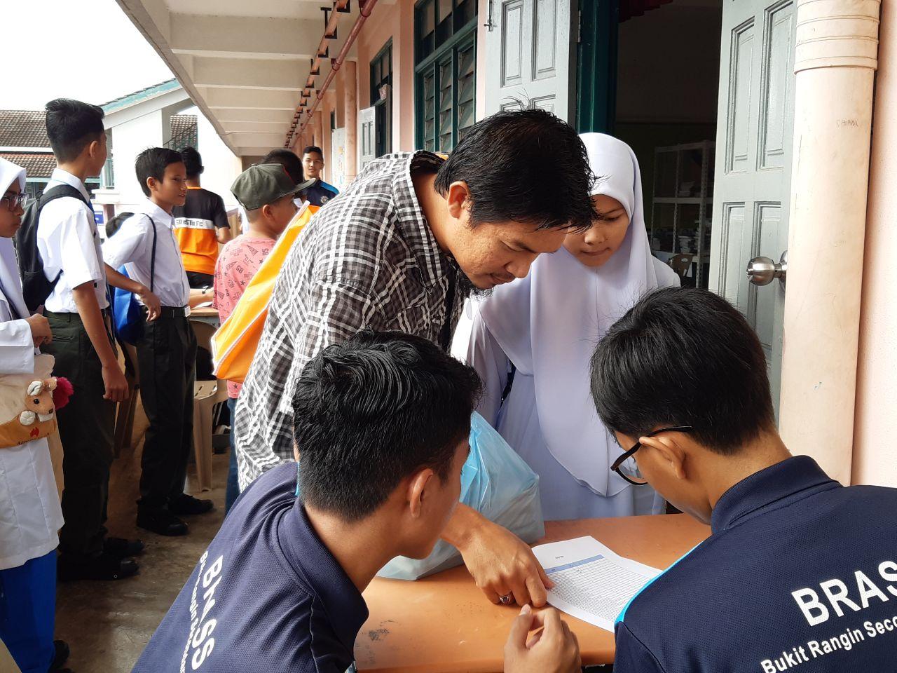 SMK BUKIT RANGIN 25150 KUANTAN: PENDAFTARAN MURID TINGKATAN 1/2020