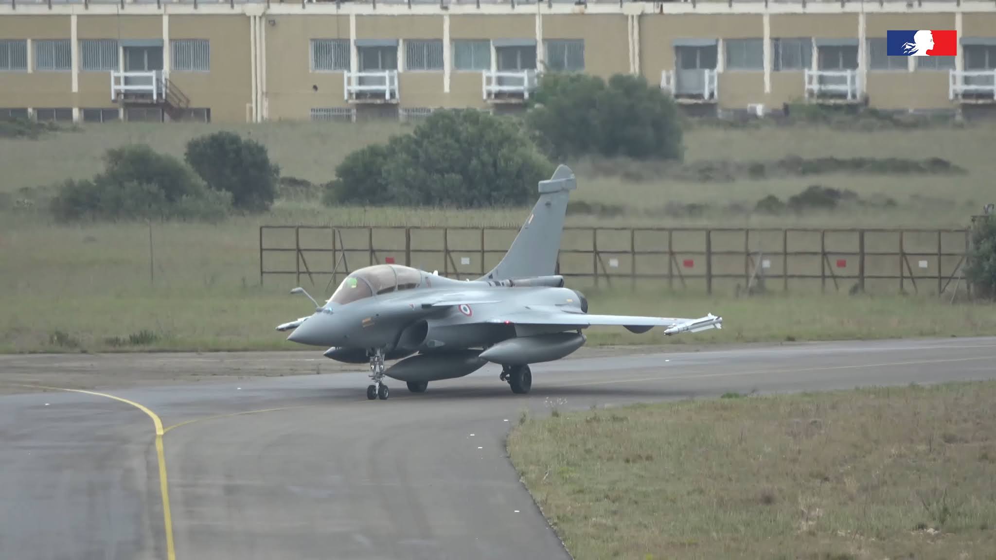 AAG_th บันทึกประจำวัน: ฝรั่งเศสเริ่มการทดสอบการบินเครื่องบินขับไล่ ...