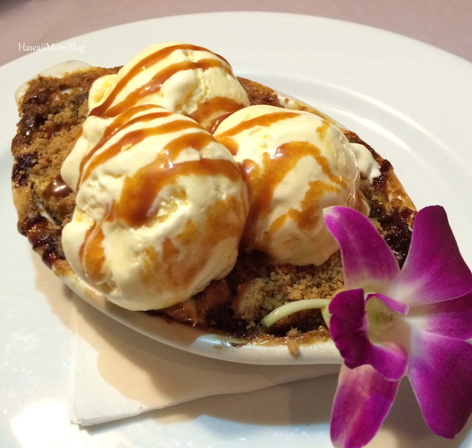 Hawaii Mom Blog: MAC 24/7 Waikiki's New Menu Items