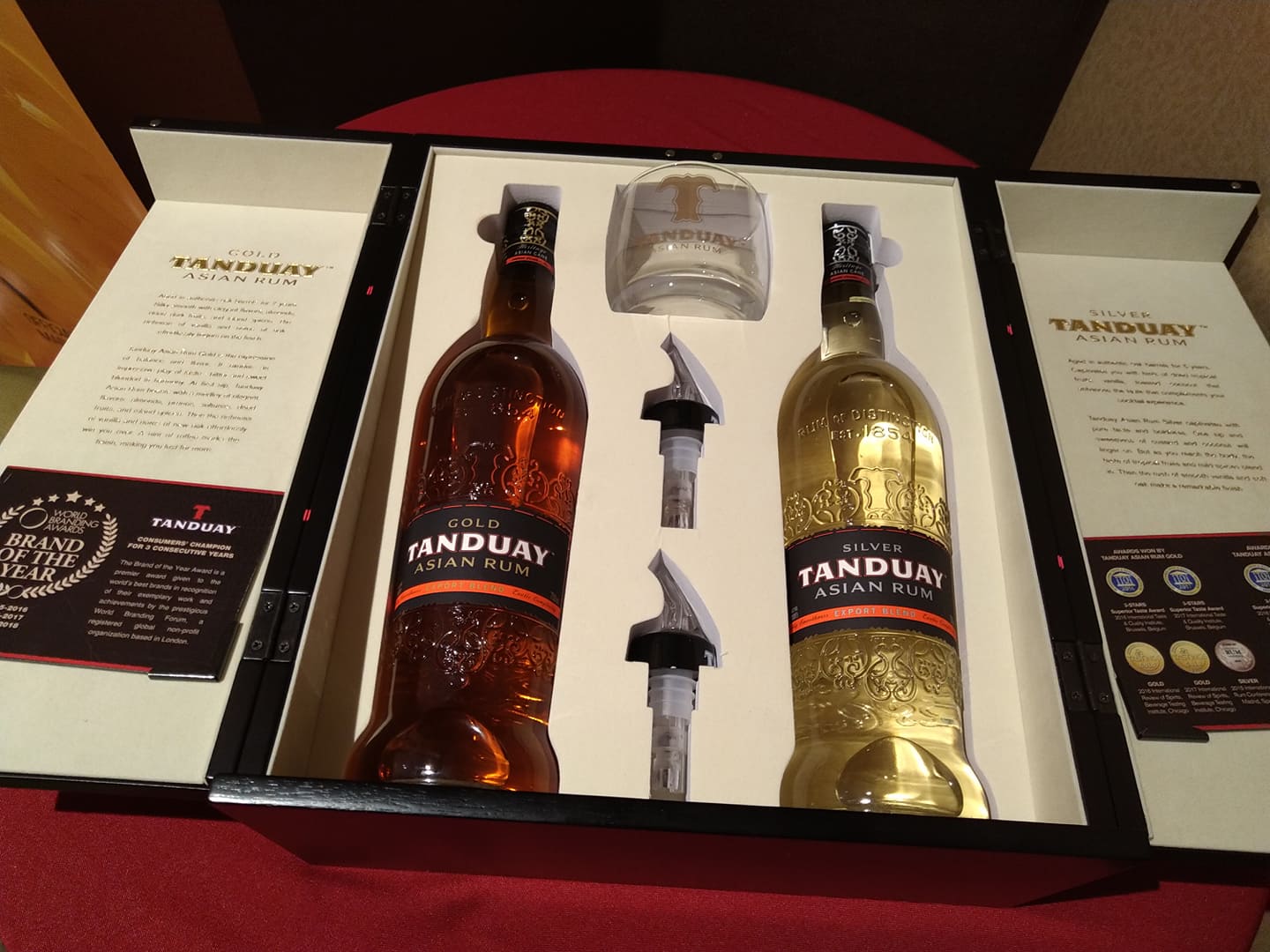 Tanduay: World's Number One Rum ~ Viva Manilena