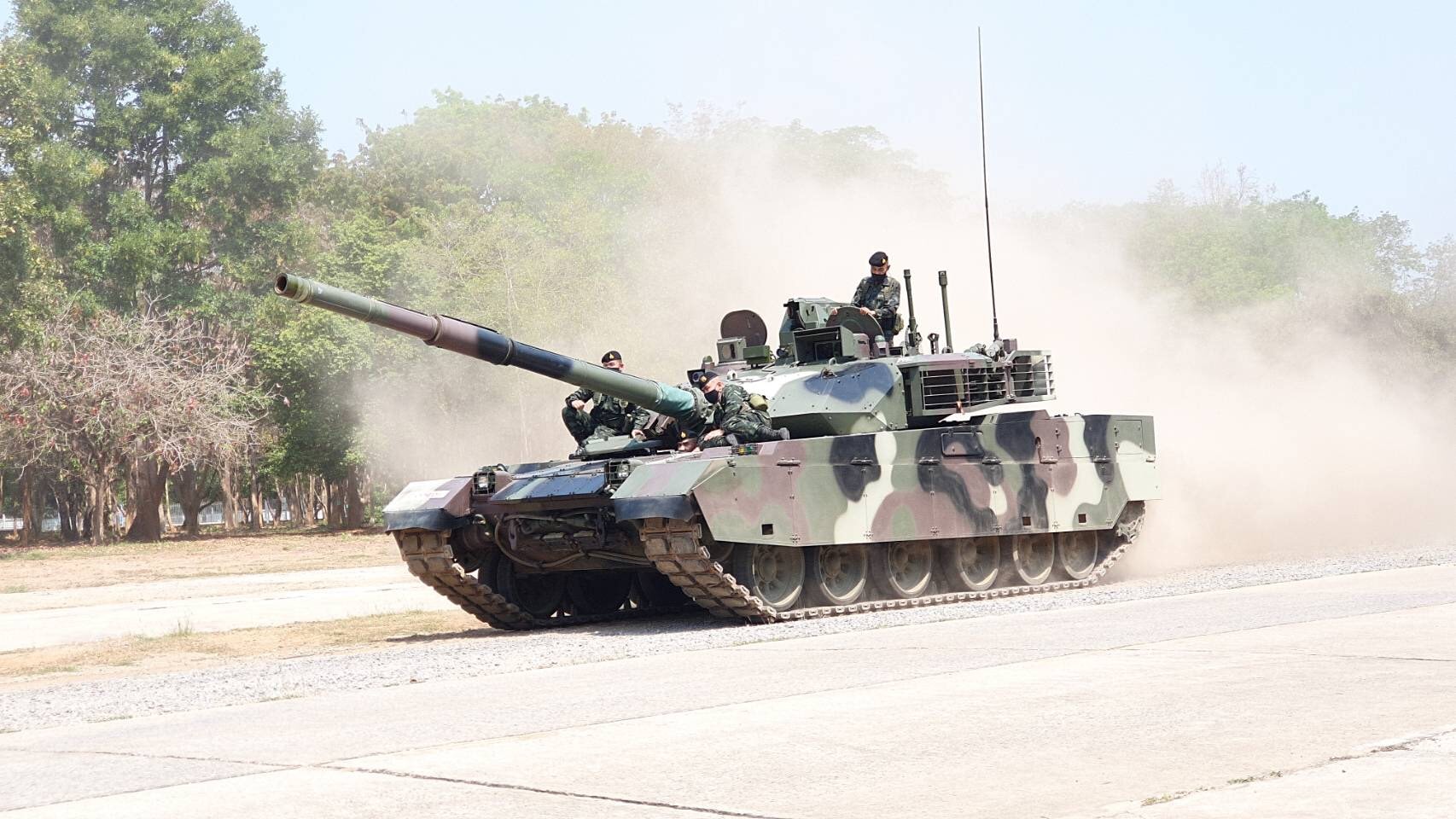 AAG_th บันทึกประจำวัน: รถถังหลัก VT4 กองพันทหารม้าที่๖ กรมทหารม้าที่๖ ...