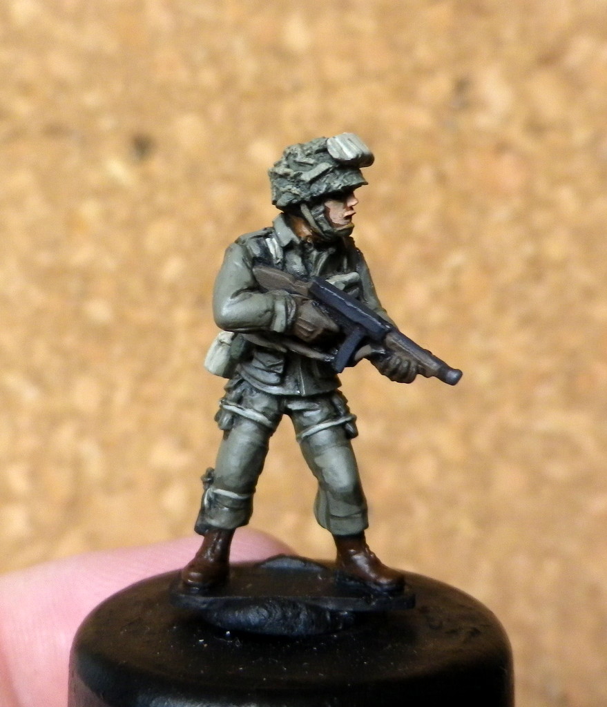 Gunners wargaming: 28mm Offensive miniatures Paras