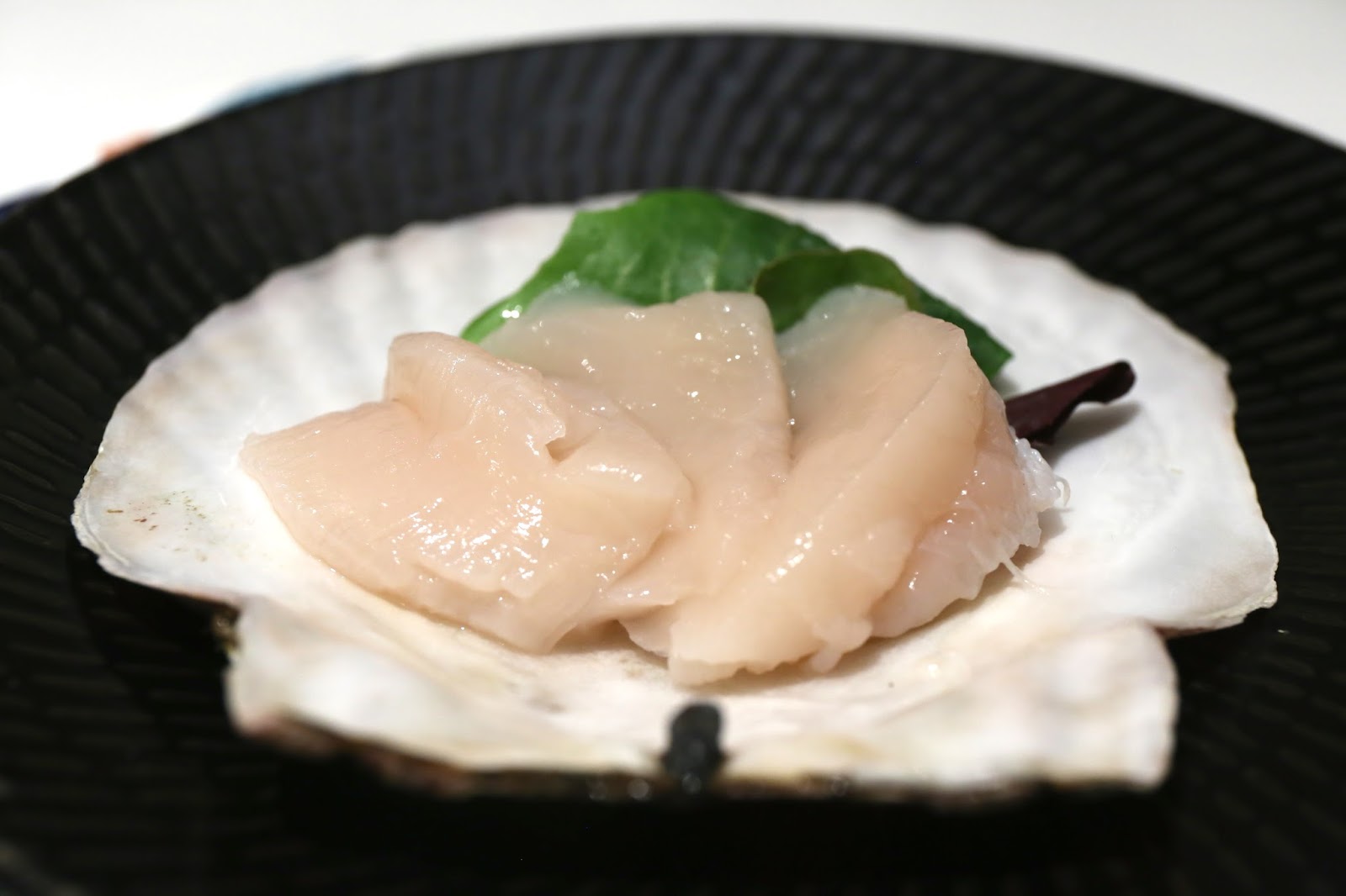 吃喝玩樂 - Diary of a Growing Boy: More swimming scallops from Japan