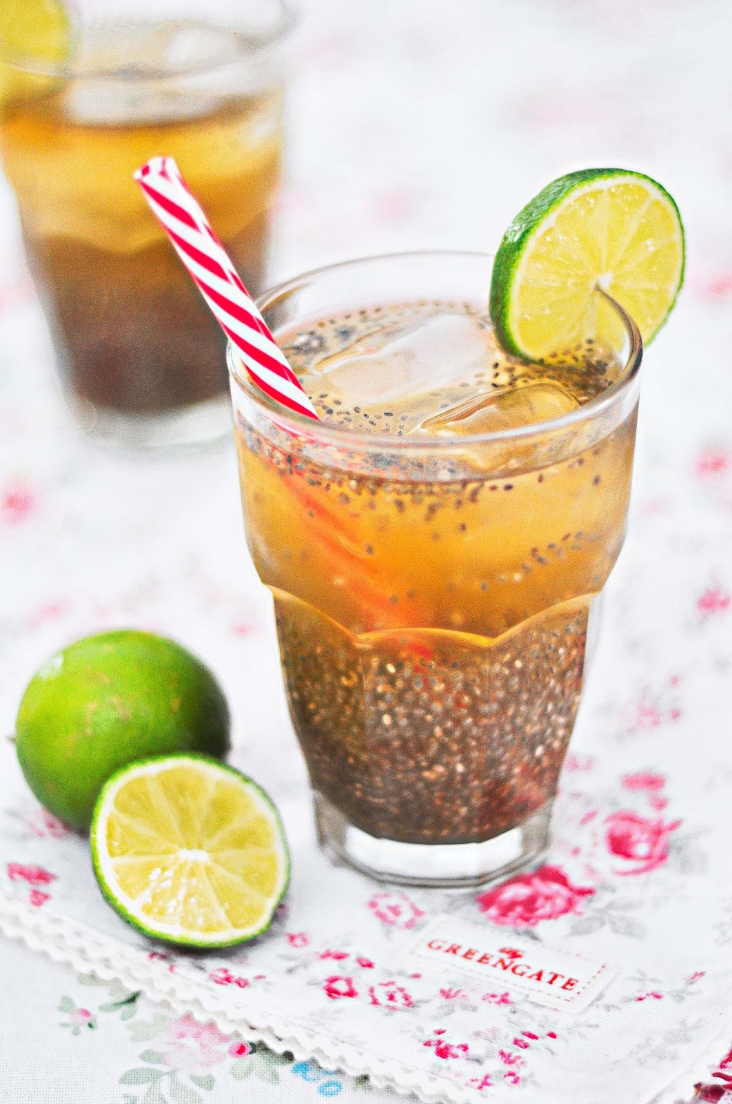 OBSESIÓN CUPCAKE: Limonada de Té Verde con Lima y Semillas de Chía