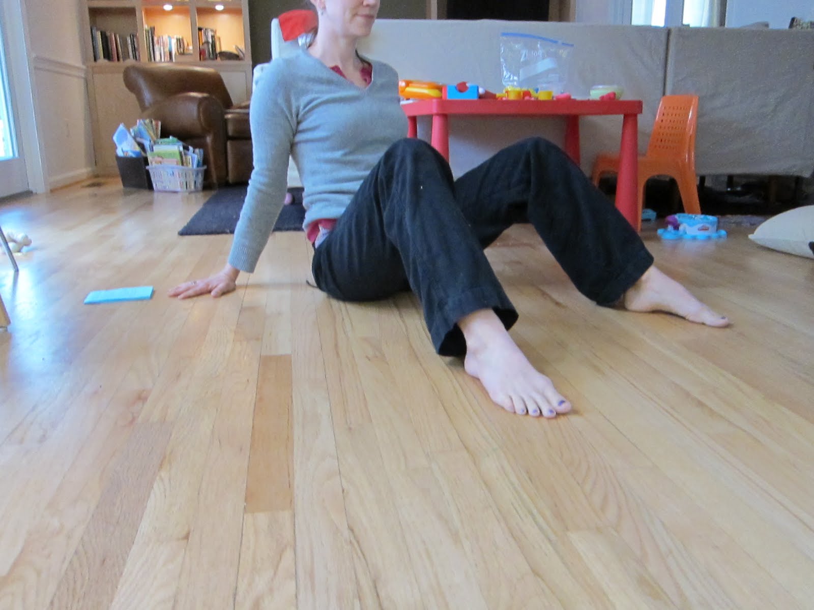 clueless but hopeful mama: Decent Mom Posture, Step One: Stretch what's ...