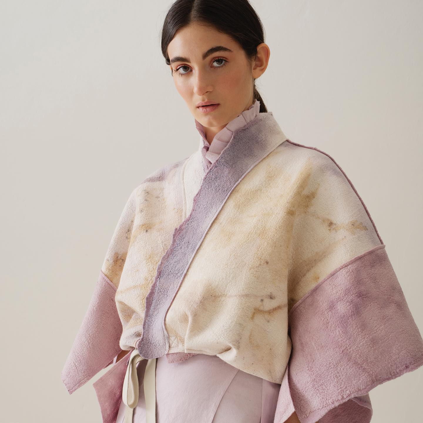 Calmo: indumentaria de lujo en modo lento y artesanal | Quinta trends