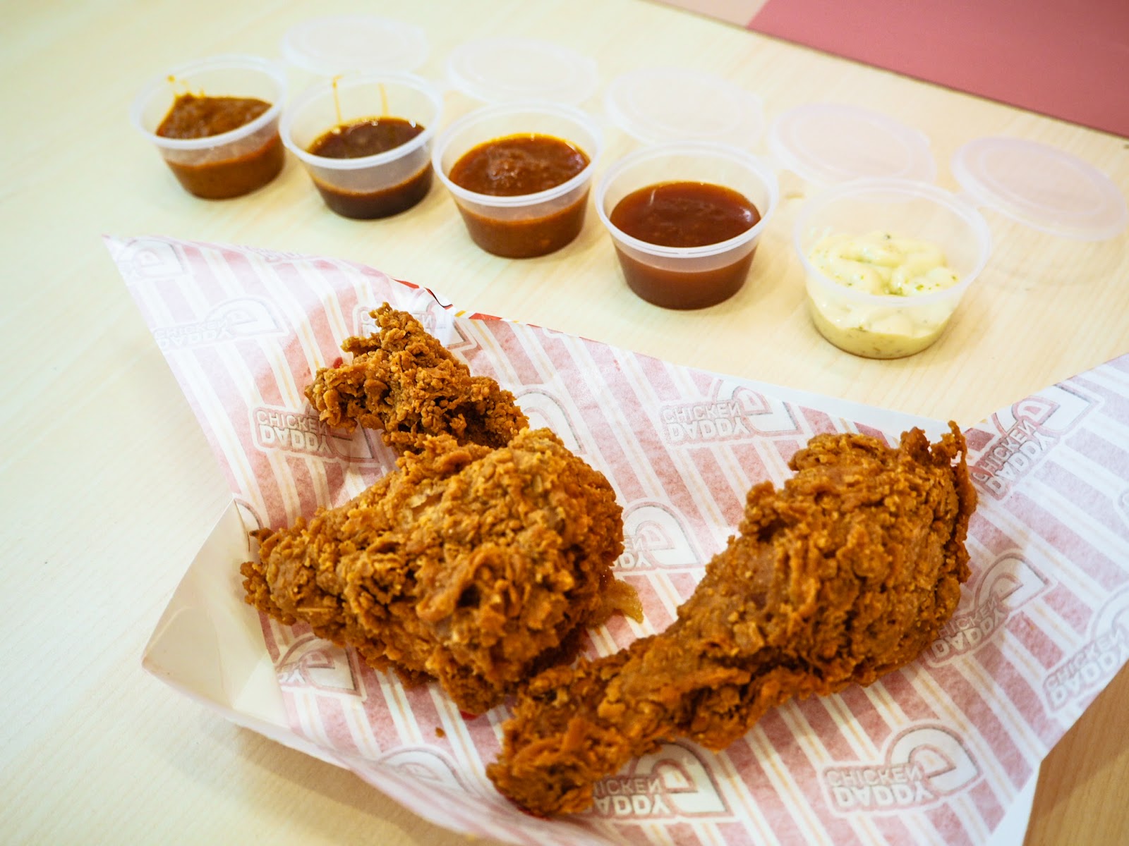 Holim Giant Tea, Daddy J Fried Chicken, Ali Tomyam at Tesco Mutiara ...