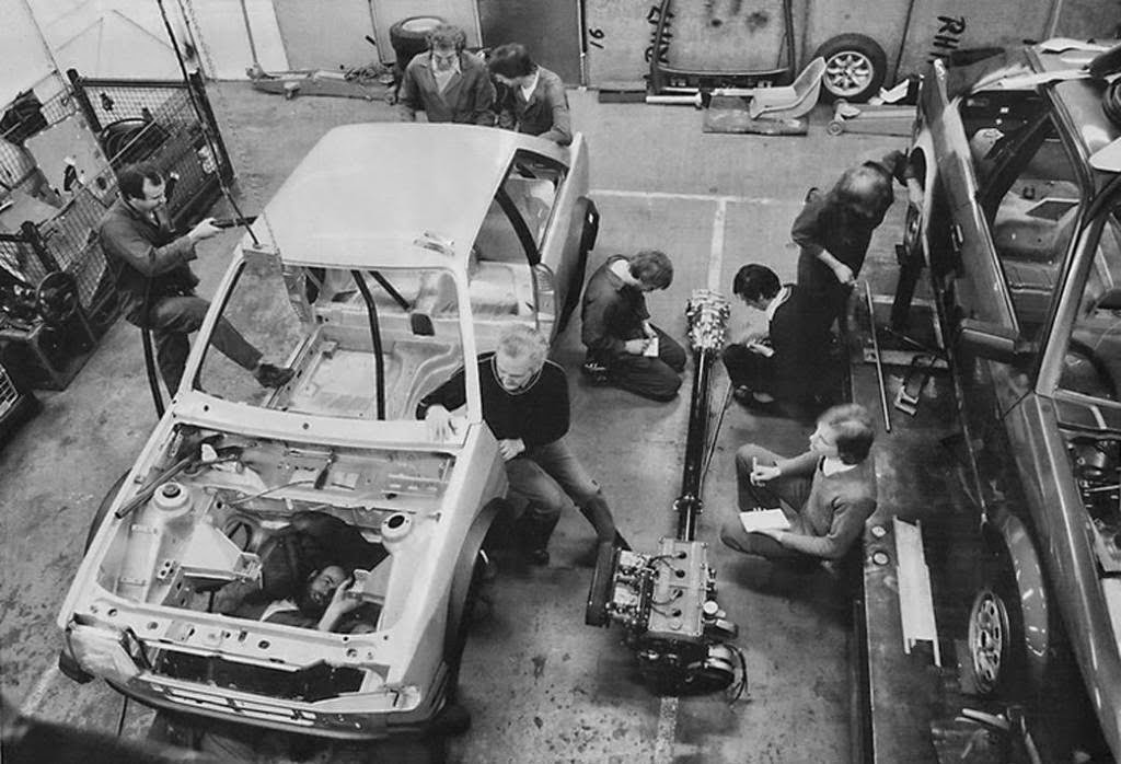 Ford Escort RS1700T: la risposta di Ford (almeno nelle intenzioni) all ...