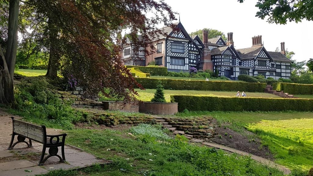 The Ham and Egger Files: Boules at Bramhall Park in Stockport