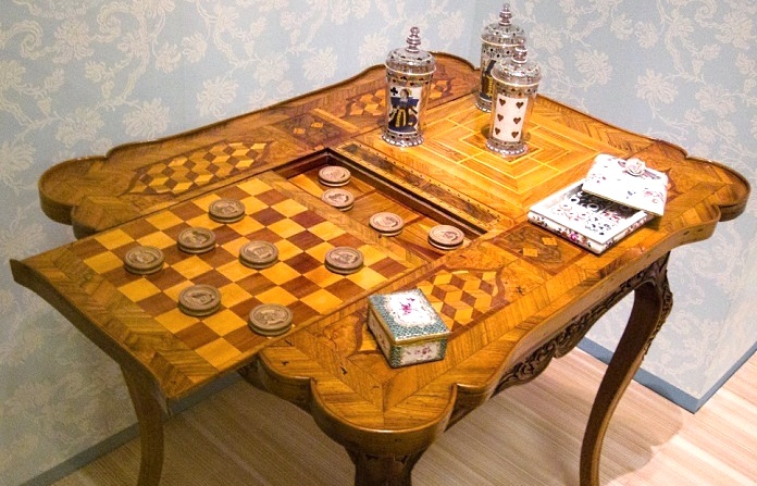 Eye For Design: Decorating With Antique Game Tables