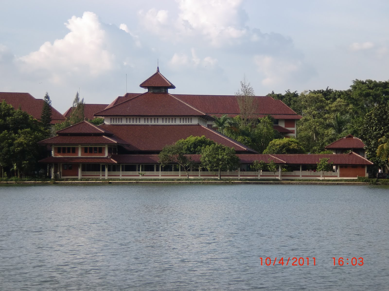 jam kumpul ...: Wisata Danau Kampus UI, Tempat Pas Buat Ngadem