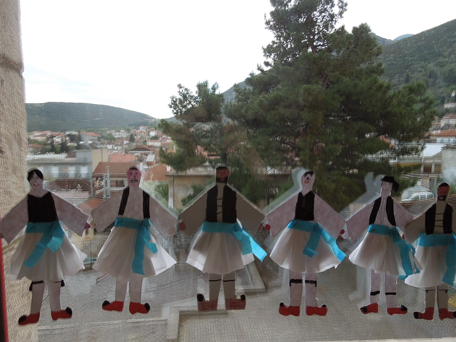 'Εν Δαδίω ...: Χειροτεχνίες για την 25η Μαρτίου