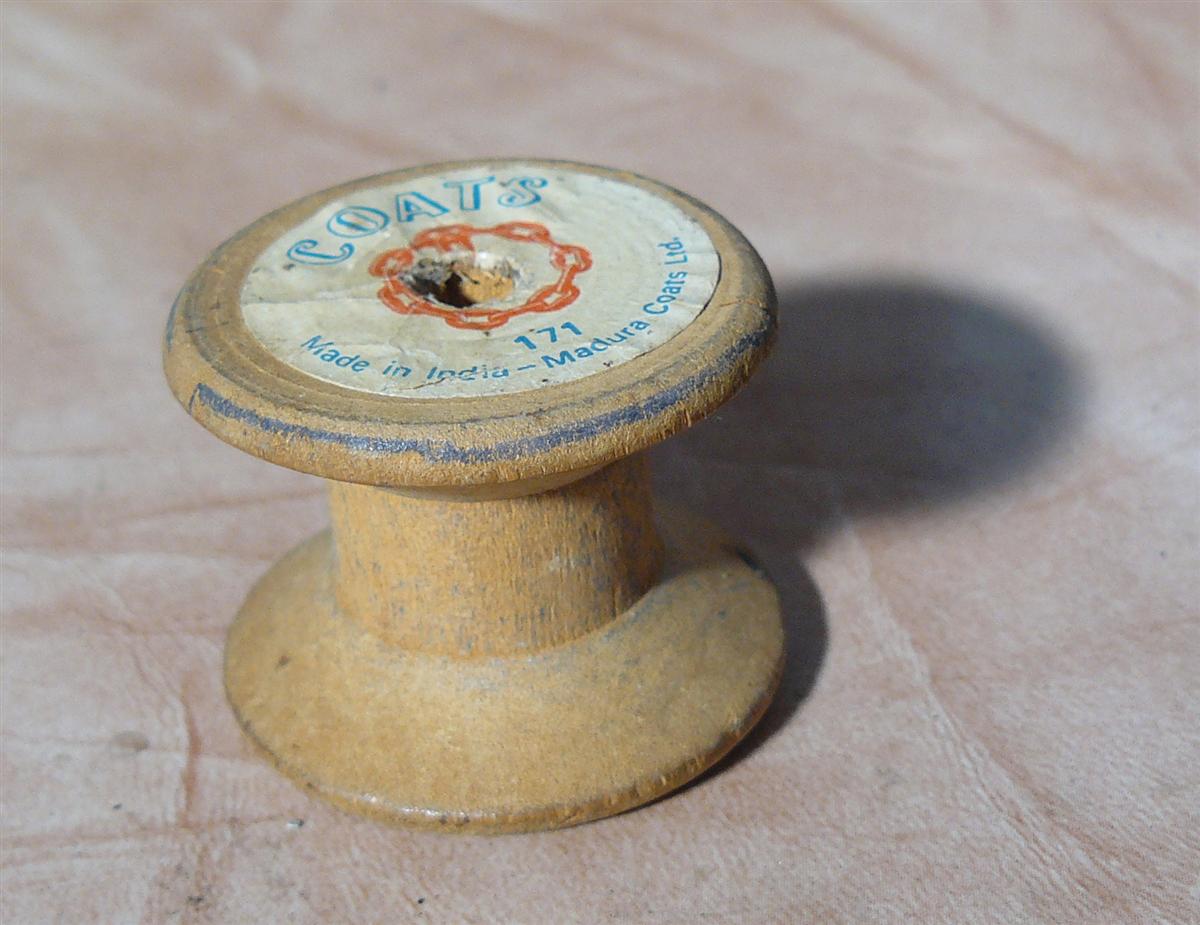 Junk Unjunk!: Thread spool toy