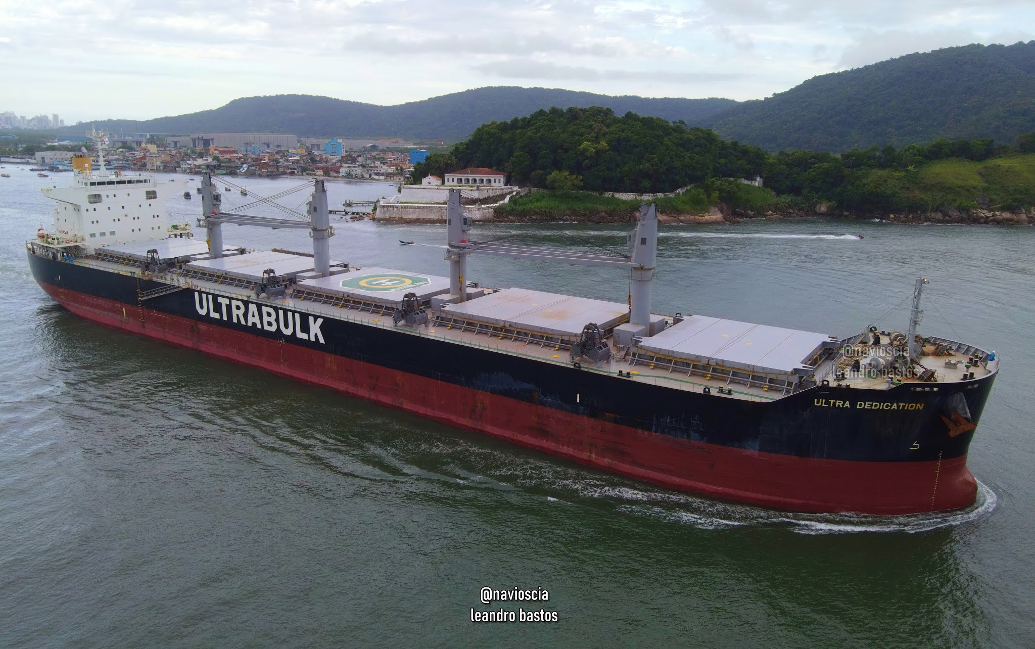 Navios de Santos & CIA: navio ULTRA DEDICATION