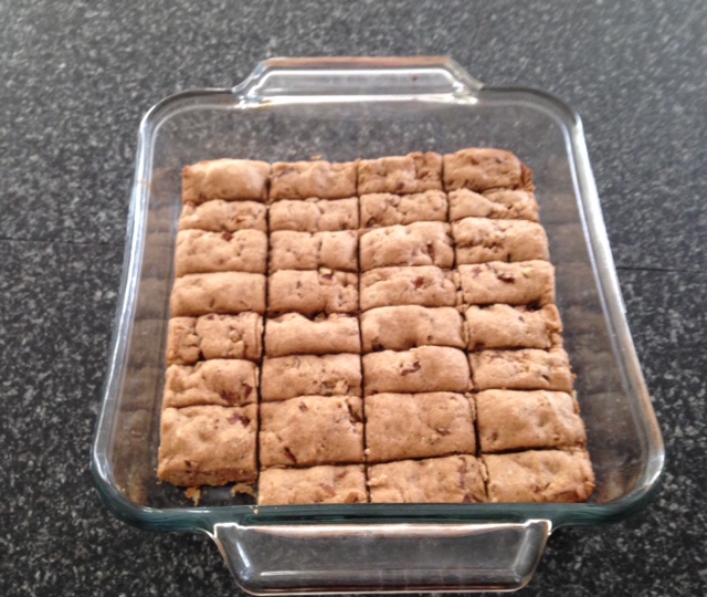 Vegan Recipes, Ask a Vegan: WALNUT SHORTIES COOKIE