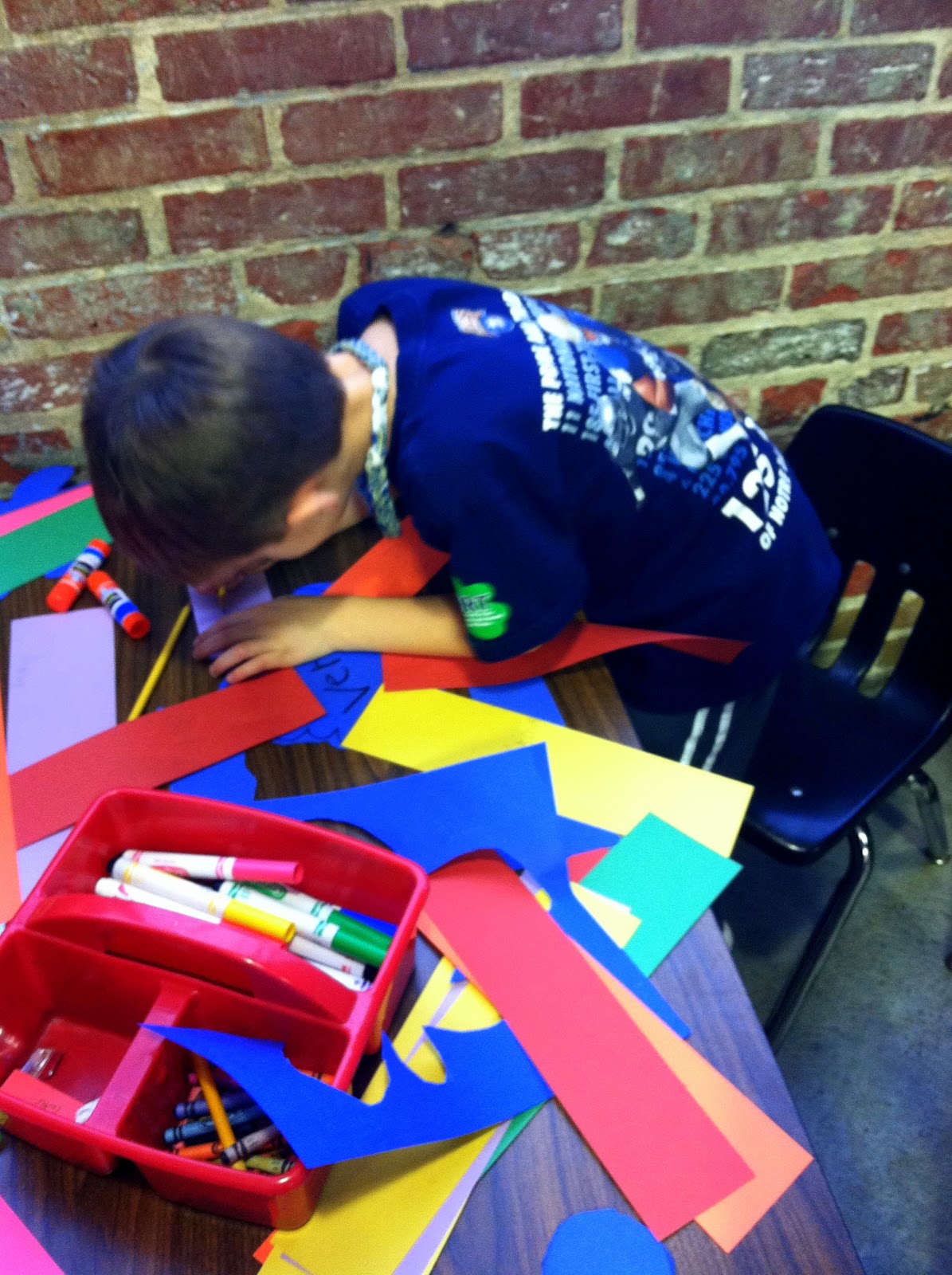 Kindergarten with Ms. Kylie: Rainbow Nouns