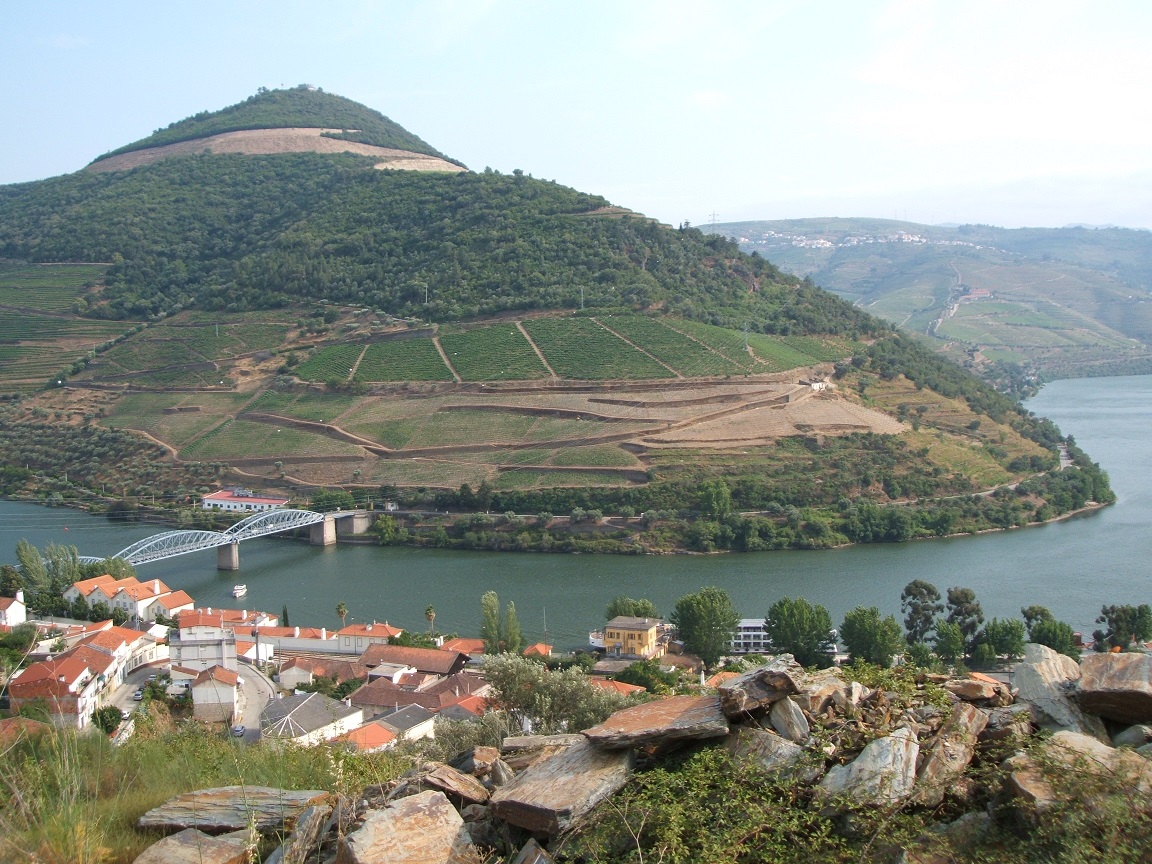 WineWriting.com: Port: Pinhão, Douro Valley