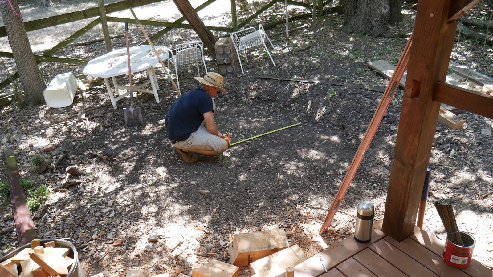 Water Tank Pad Preparation and Tank Install – Offgridburbia
