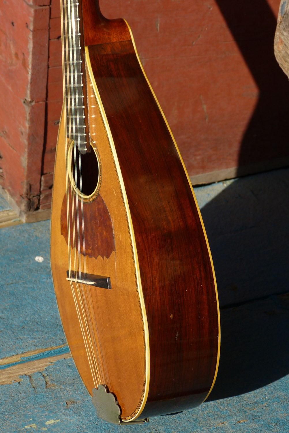 1910s Larson-made Leland Brilliantone Flatback Mandolin