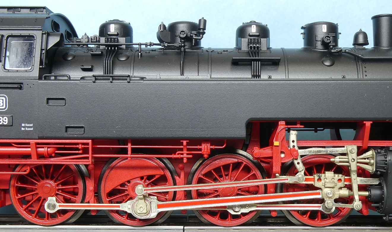 ドイツ連邦鉄道 DB 貨物用タンク式蒸気機関車 BR 86 739号機 (Fleischmann 4086)