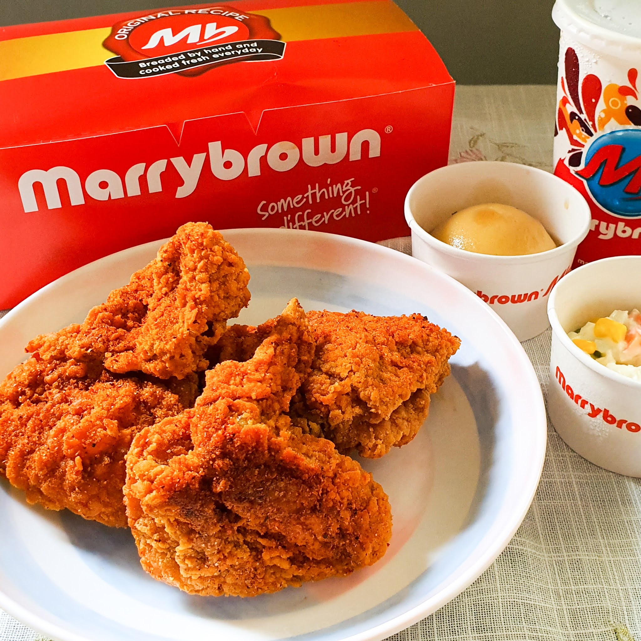 Spice Up your Day with Marrybrown Malaysia New Mala Fried Chicken.