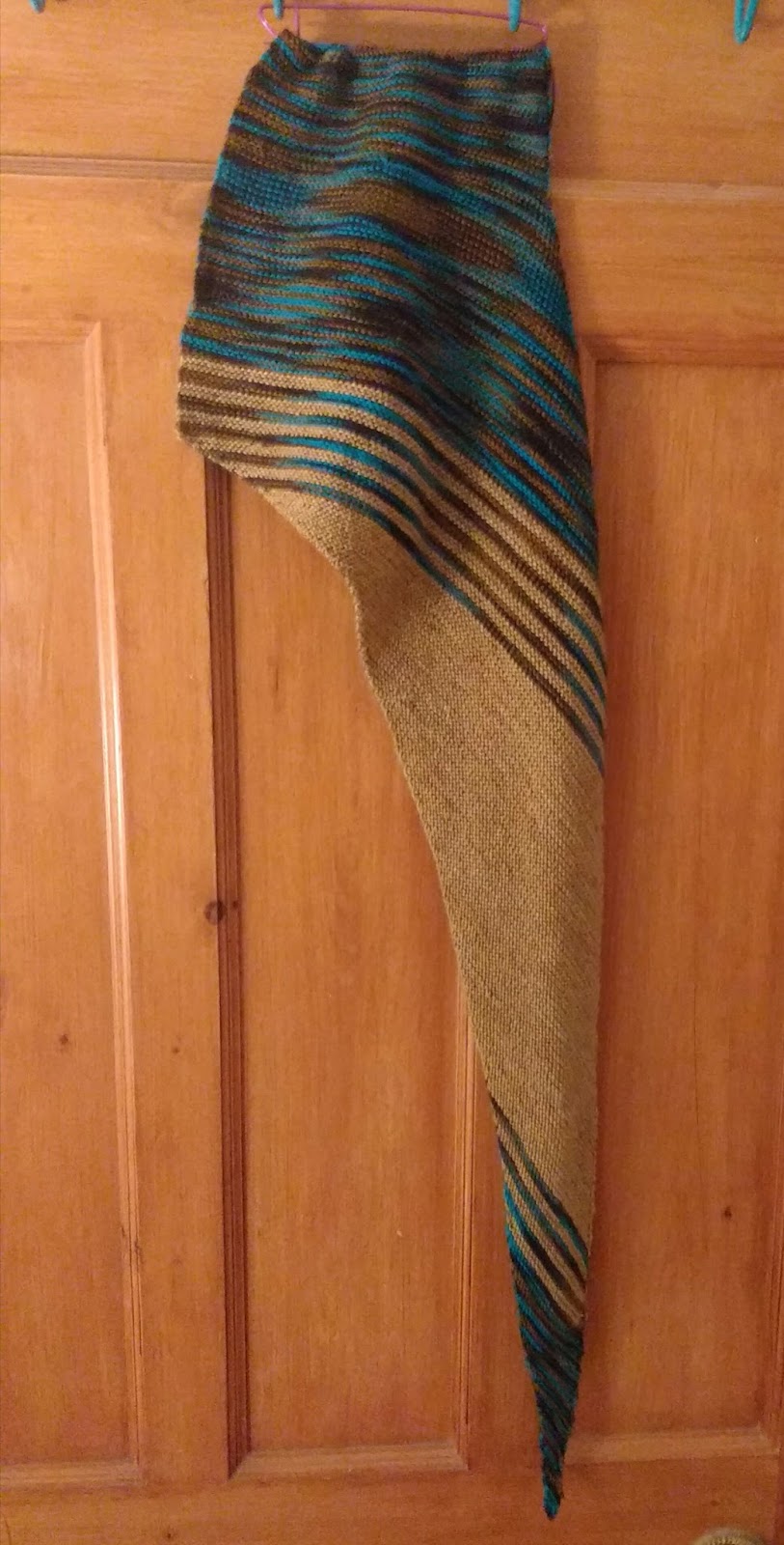 Julia Hedge's Laces: Addictive Knitting.