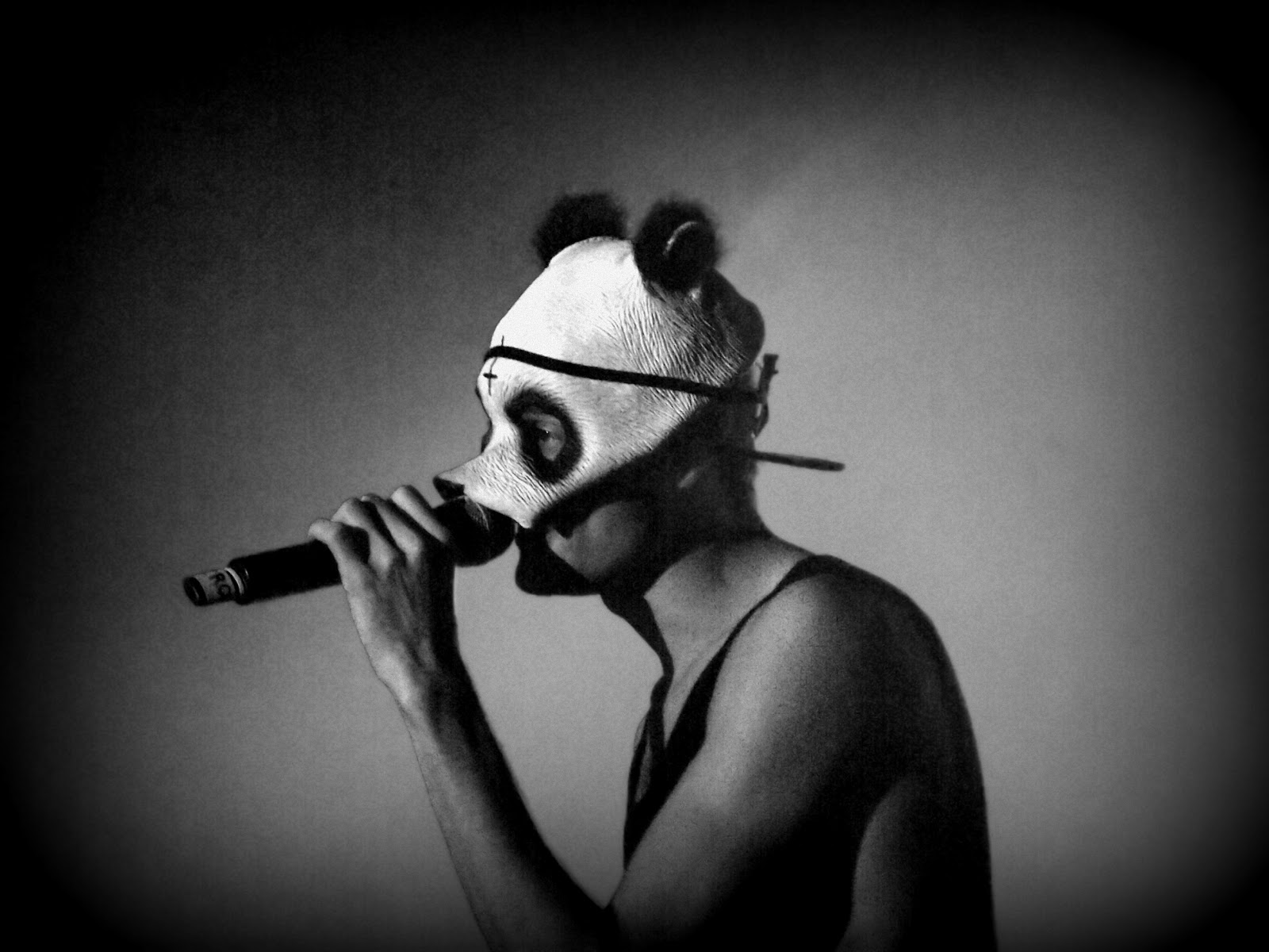 they call me little monkey: Cro Concert!