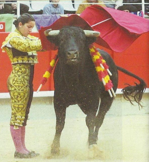 Blanco y Oro: * Mujeres TORERAS de ESPAÑA(Capítulo-III y último).