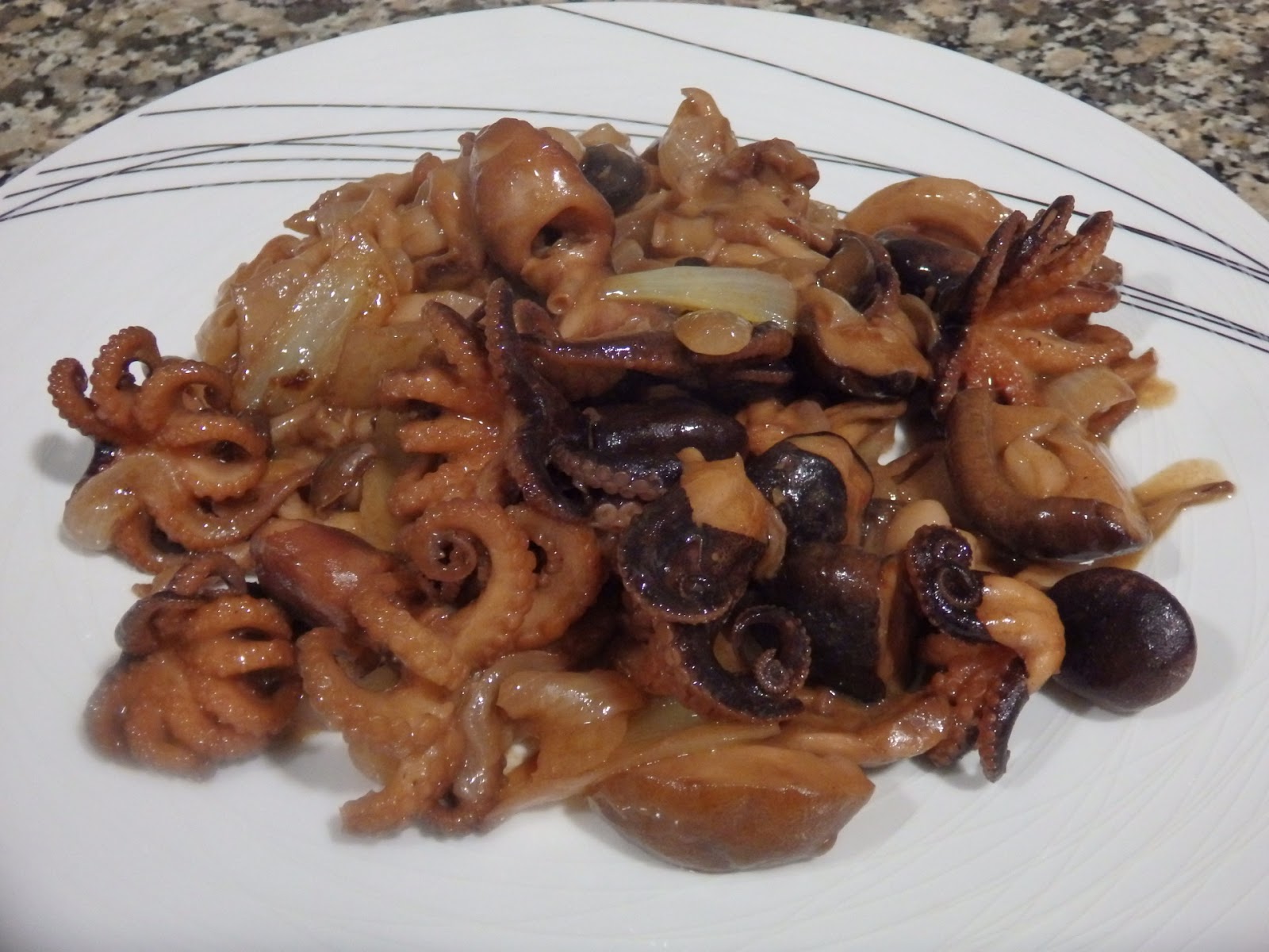 OSUKAA IS COOKING: PULPITOS CON CEBOLLA, BOLETUS Y VERMUT NEGRO / BABY ...