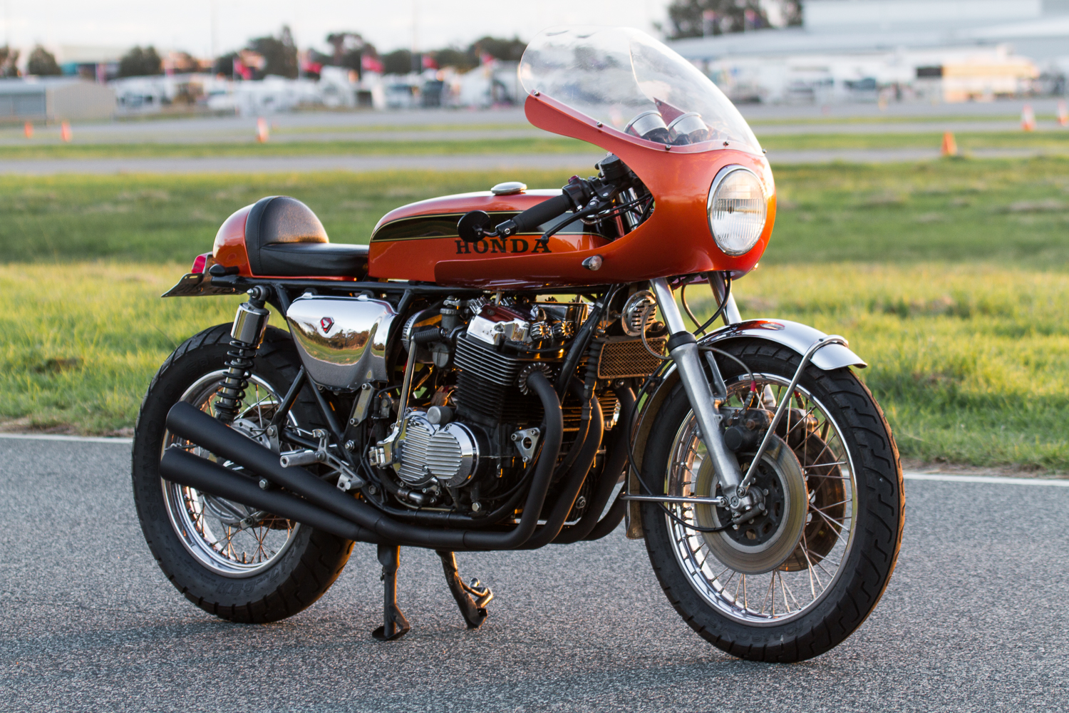 Rouge CR 750 Replica - RocketGarage - Cafe Racer Magazine