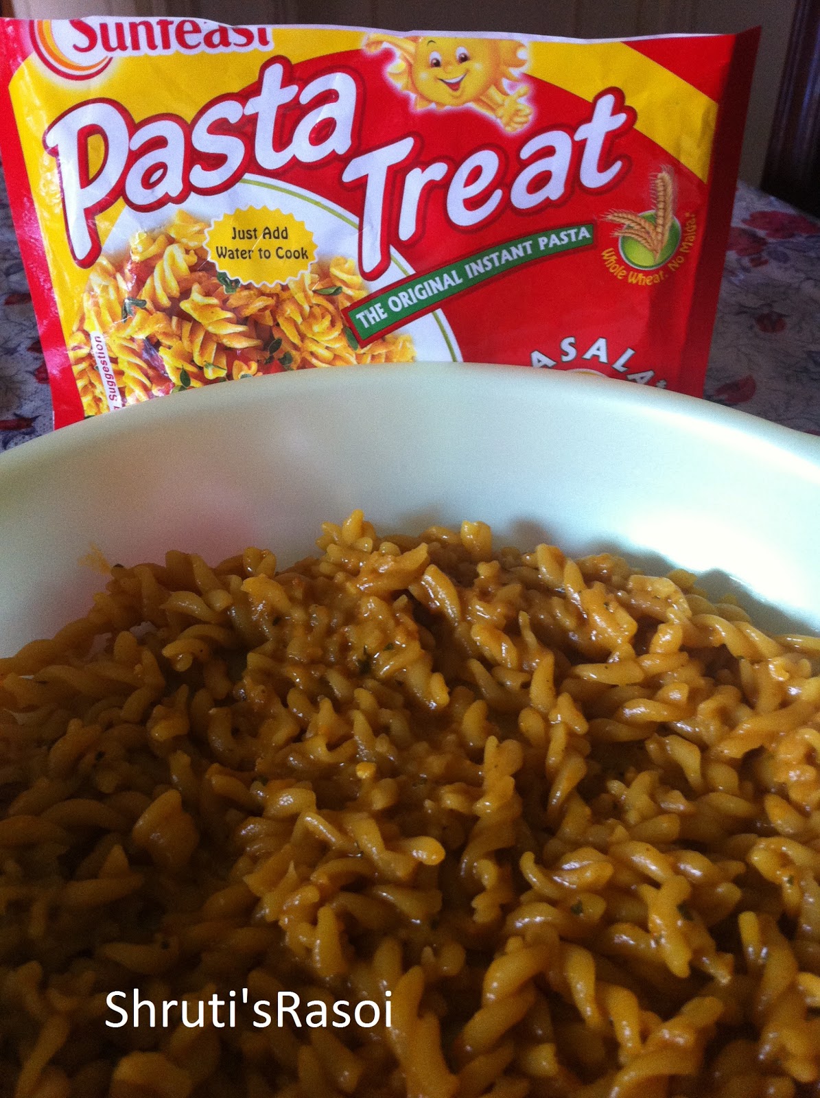 Shruti Rasoi: Sunfeast Pasta (Review)