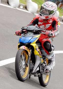 Gambar Motor Road Race | R-way Collection