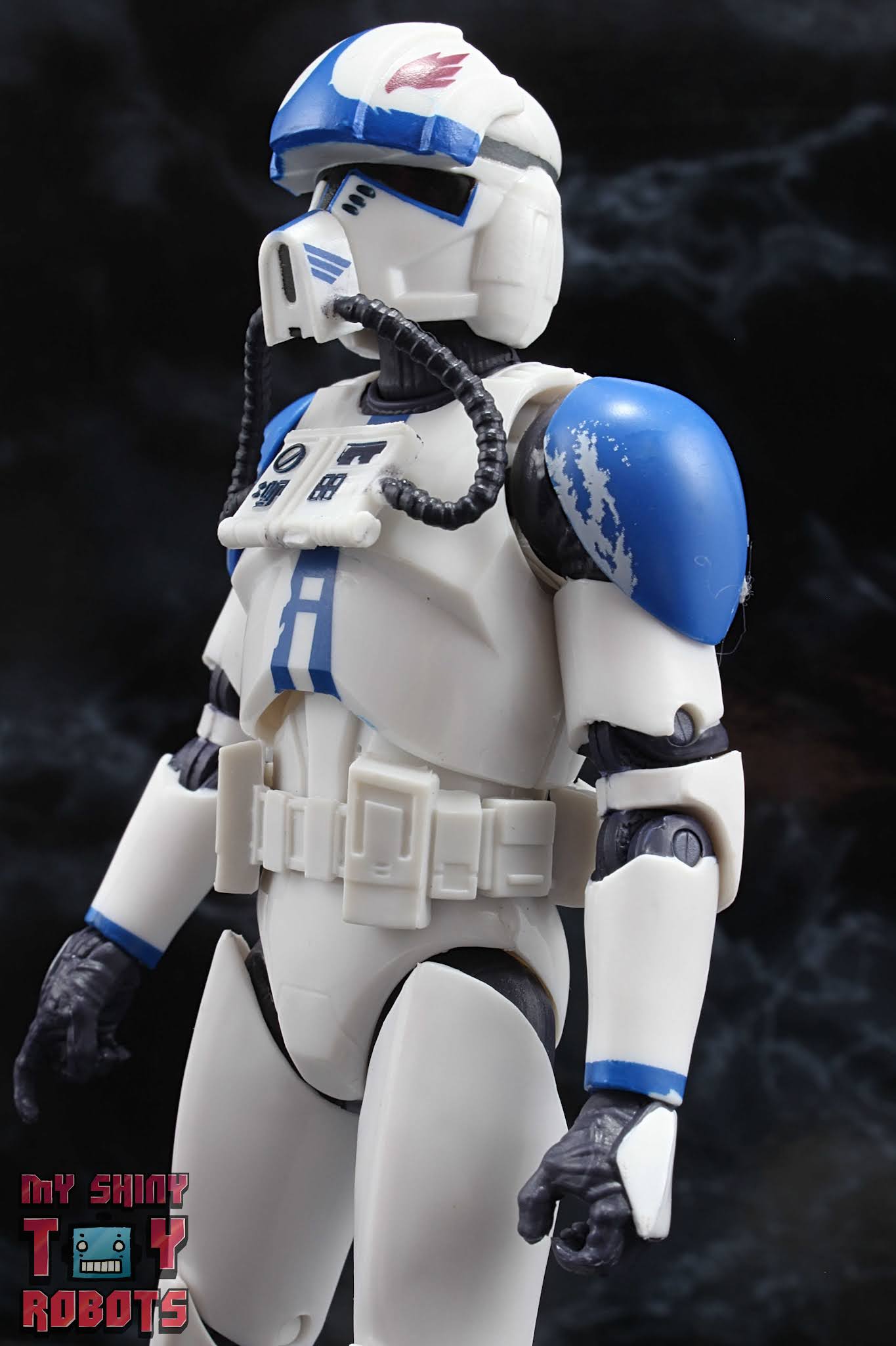 My Shiny Toy Robots: Toybox REVIEW: Star Wars Black Series Clone Pilot Hawk