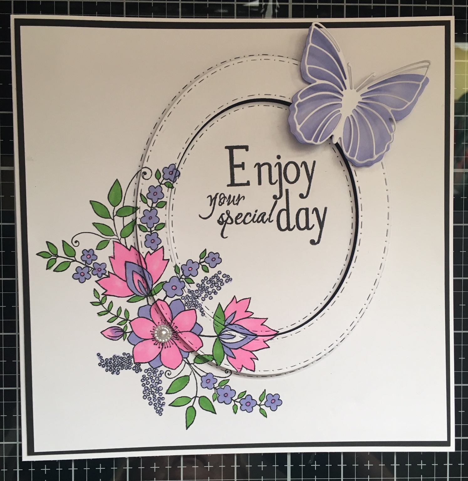 Maximumcrafts : Flower Eclipse card Tutorial