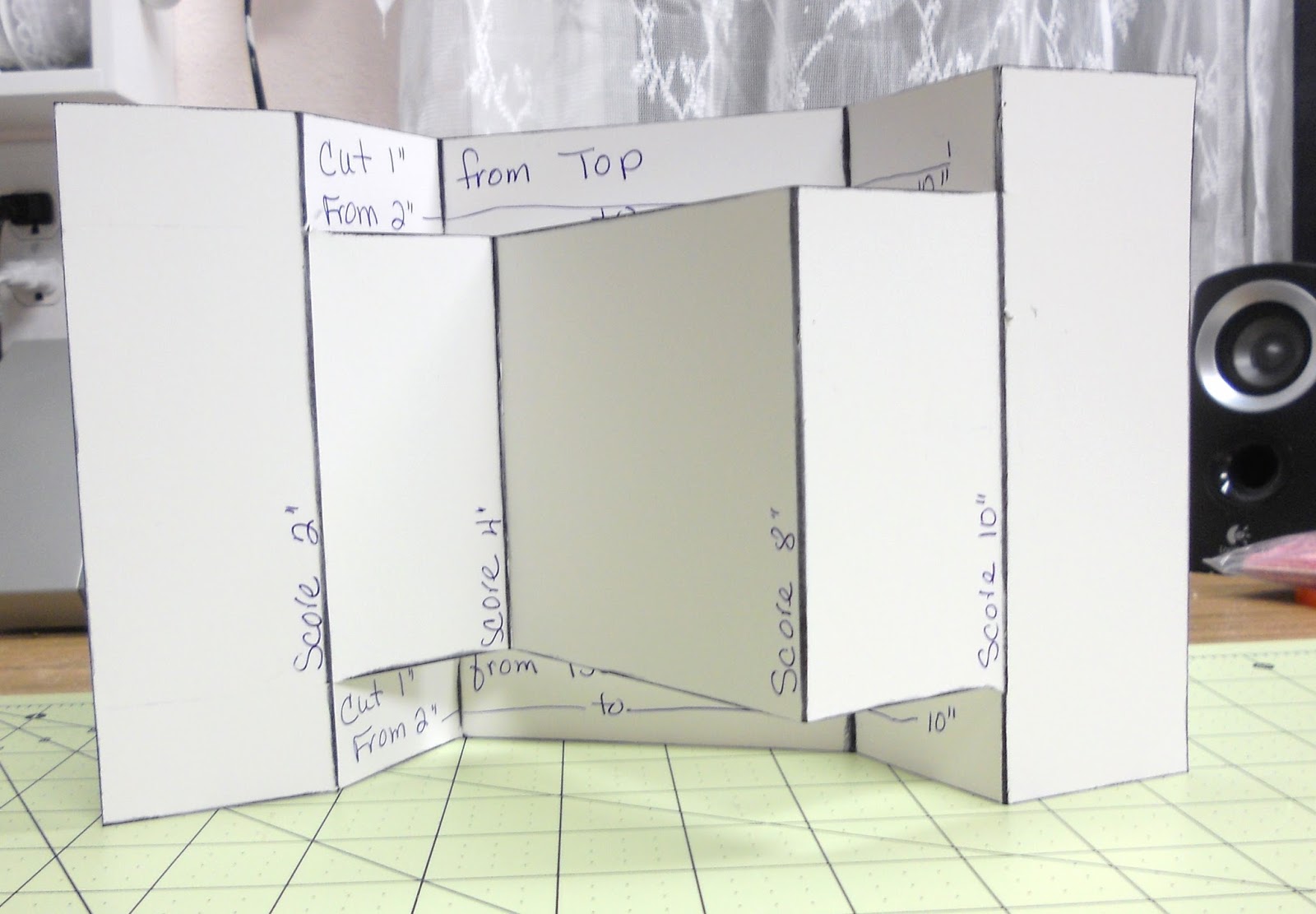 MB's Treasurista: Teach Me Tuesday Tri-Fold Shutter Card"