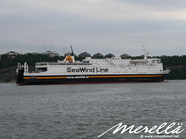 Merellä @ www.valkeatlaivat.net : Siljan Turun laivat / SeaWind Line ...