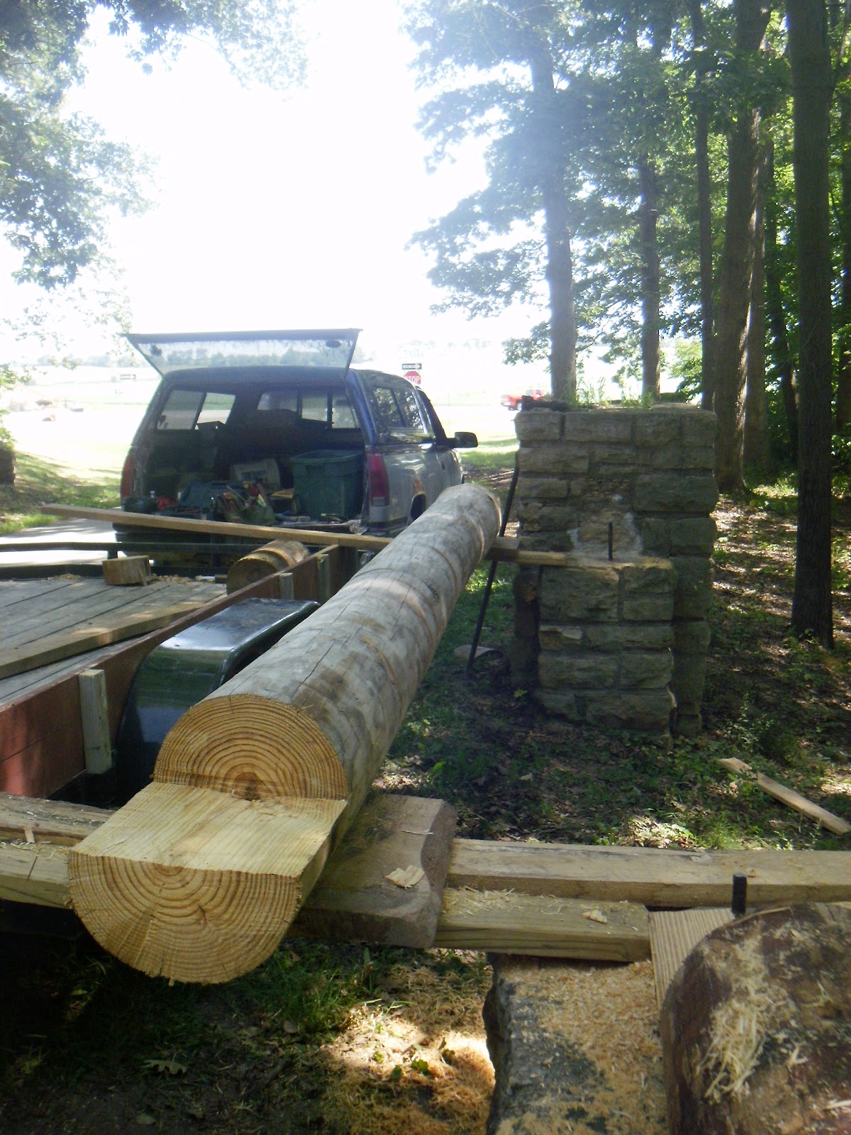 BCKRVUE: LINKING LOGS