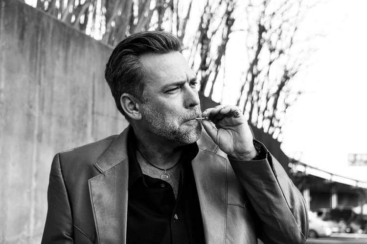 The Rye Whiskey Review : Three Poems By Justin Booth