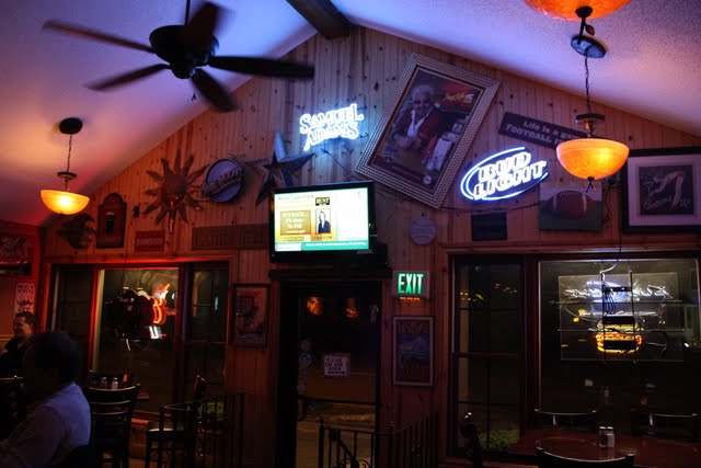 Diners, Drive-ins and Dives Road Trip - Grover's Bar & Grill - Food ...