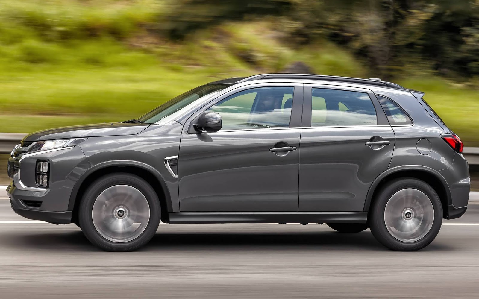 Mitsubishi Outlander Sport chega ao Brasil: preços, detalhes