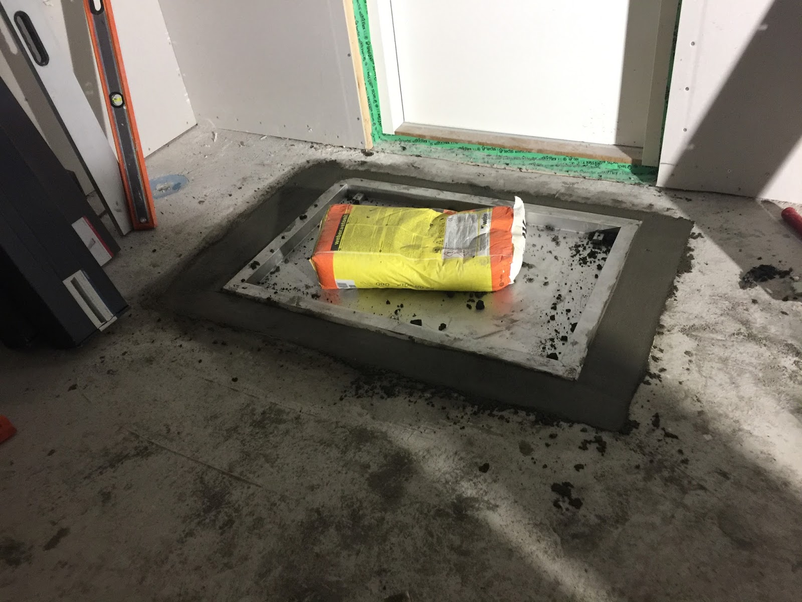 Timpurille talo -Rakennusblogi: Unidrain MatLine - Kurasyöpön asennus