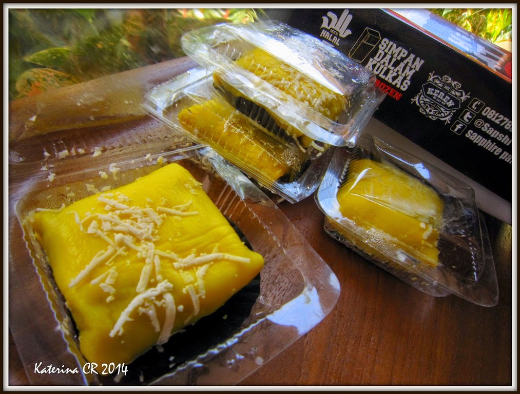 Pancake Durian Balikpapan, "Hi Eat Me!" - TᖇᗩᐯEᒪEᖇIEᑎ