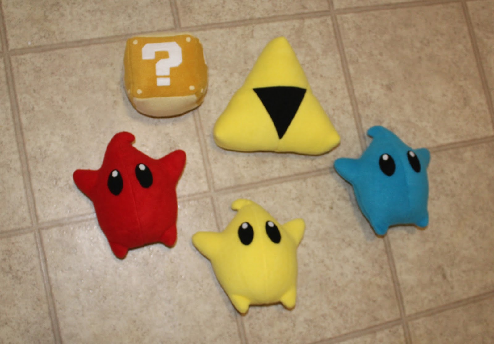 Rikki Sews: Video Game-Inspired Plushies:)