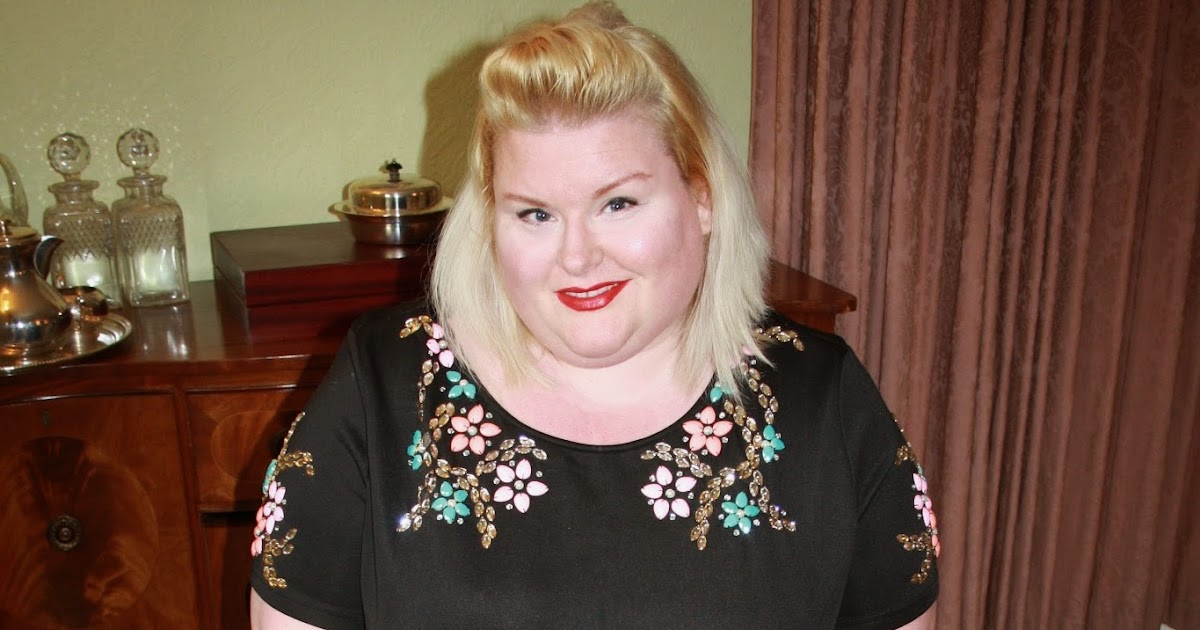 The 99p dress from Yours- black embellished dress. - Mookie's Life